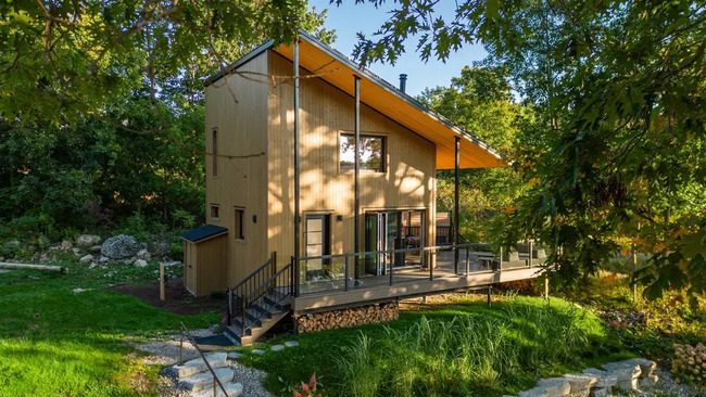 These Modular, Net-Zero Scandinavian Homes With Prices Starting $186,100 Can Be Installed Almost ...