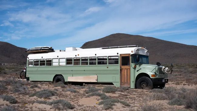 Couple Spent $30,000 to Turn a School Bus Into a Tiny Home | Home ...